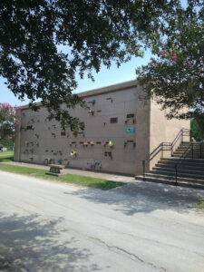 Earthman Resthaven Funeral Home And Cemetery - Houston, TX